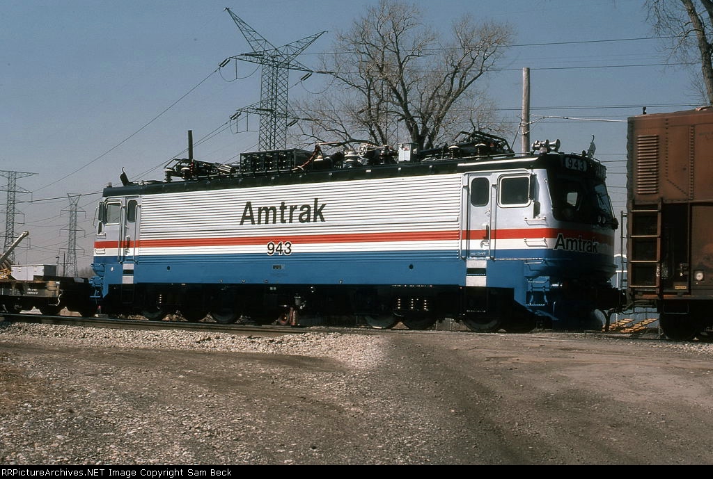 AMTK 943 Being Delivered